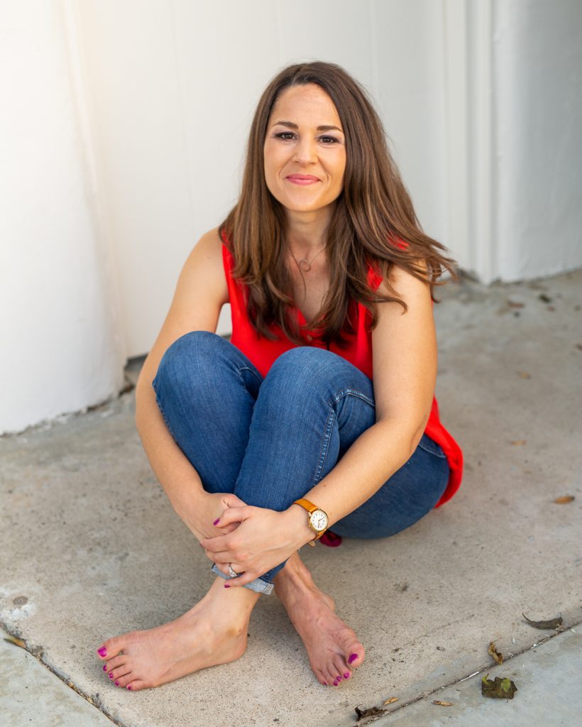 Contact - BECKY MORQUECHO